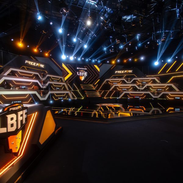 Free Fire - Game Arena