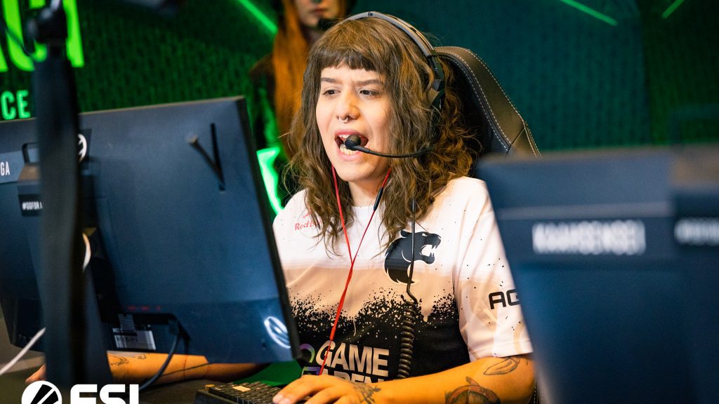 CS:GO: Olga está próxima de fechar com a HSG
