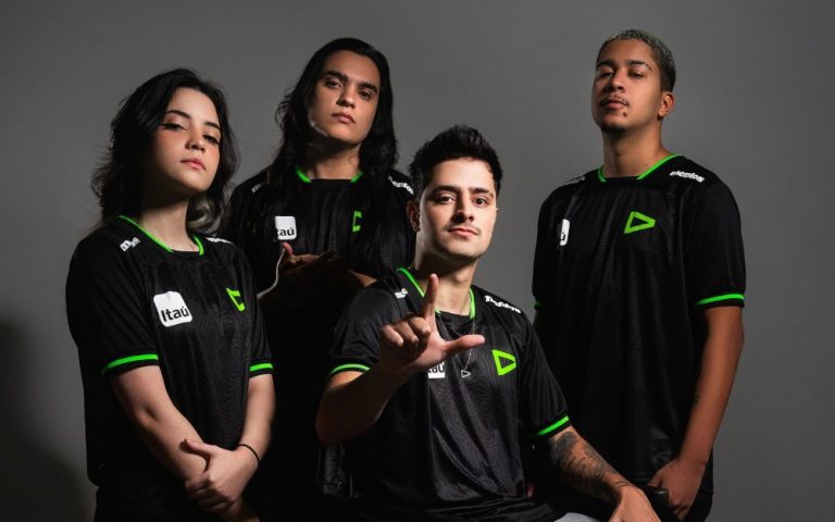 LOUD apresenta novo uniforme | Game Arena