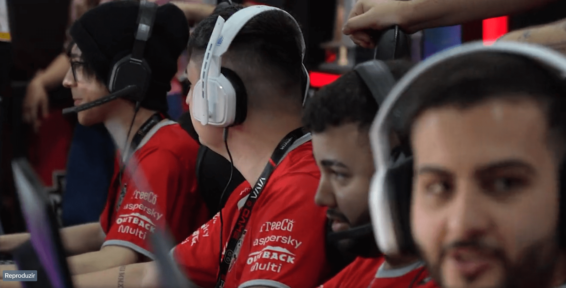 CS: RED Canids revela nova line-up que a representará na modalidade ...