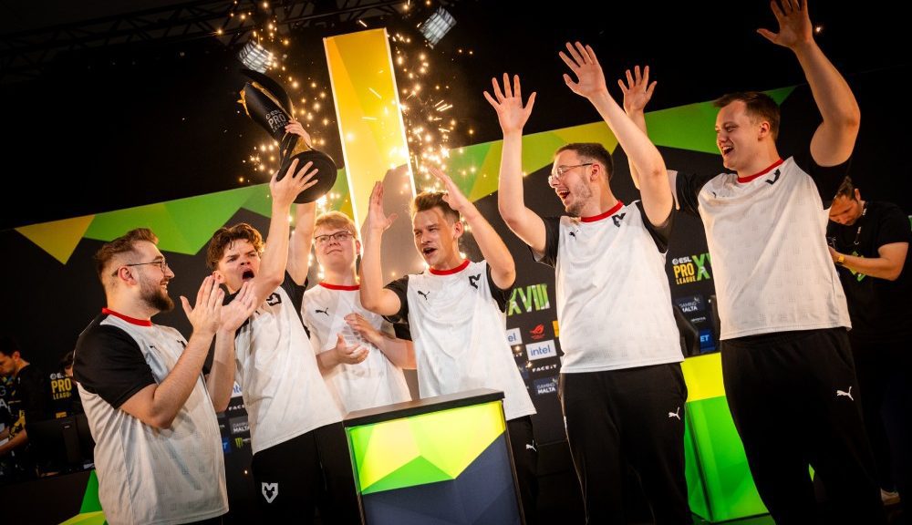 CS2: MOUZ se classificou para 2 torneios após título