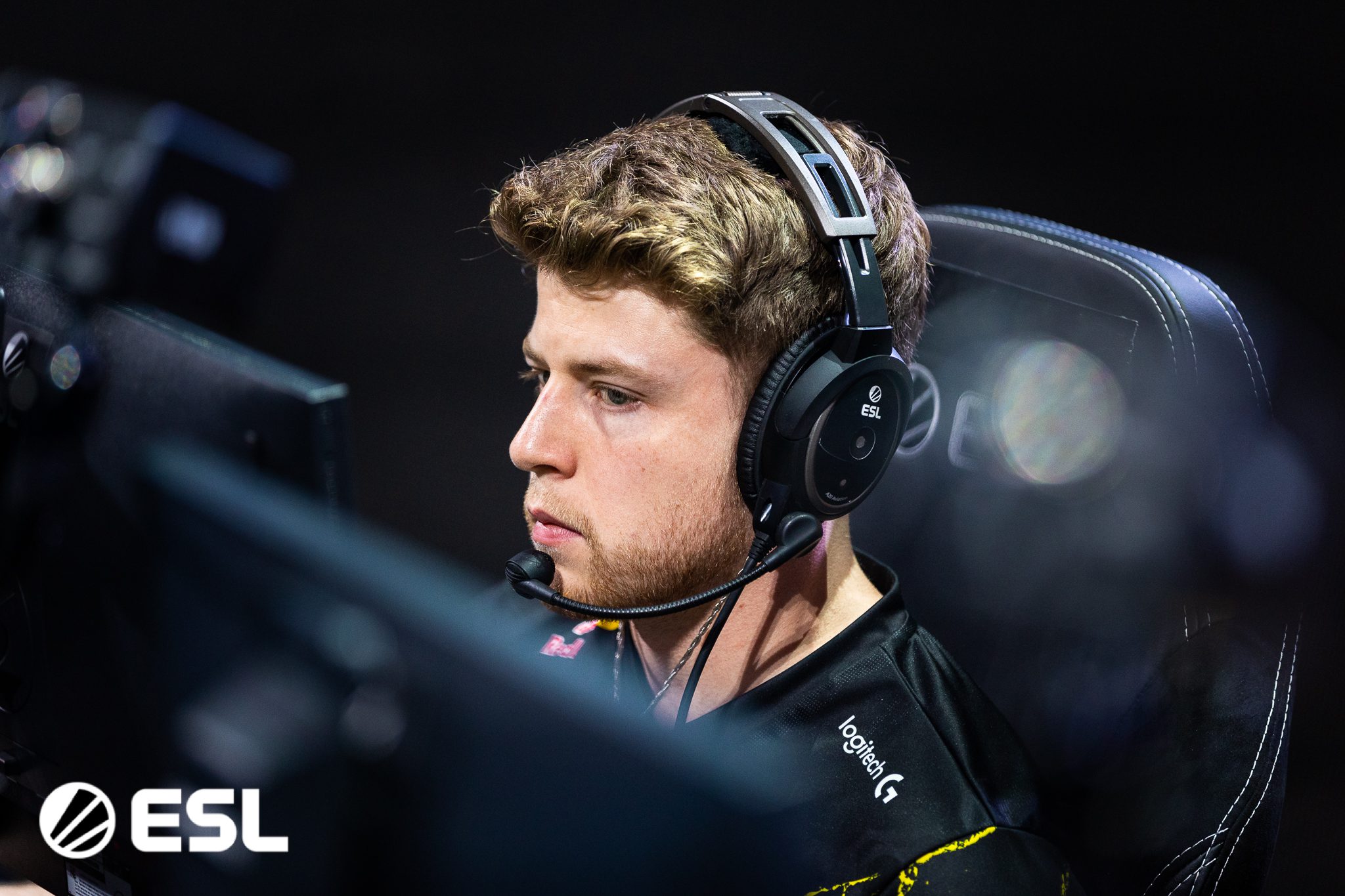 CS2: G2 move jks ao banco de reservas | Game Arena