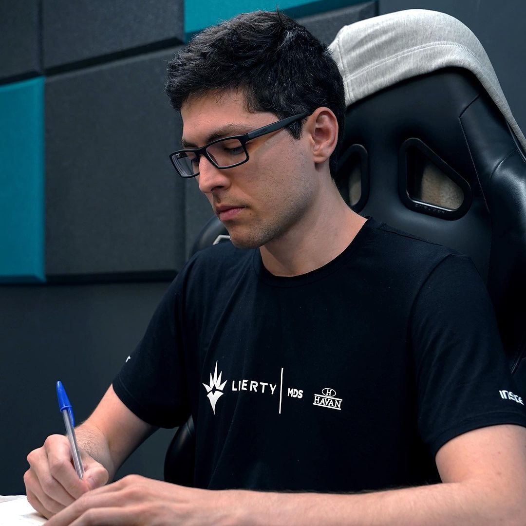 CBLOL 2024: "Desenvolver atletas é desafiador", diz Alocs sobre ...