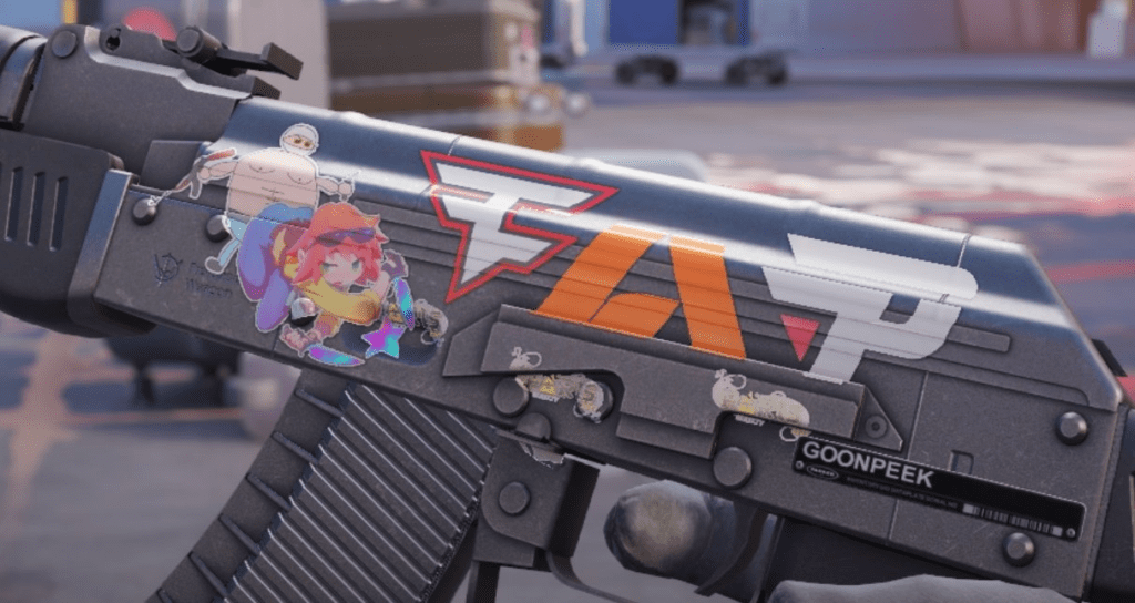 CS2: liberdade em colar adesivos geram crafts ofensivos | Game Arena