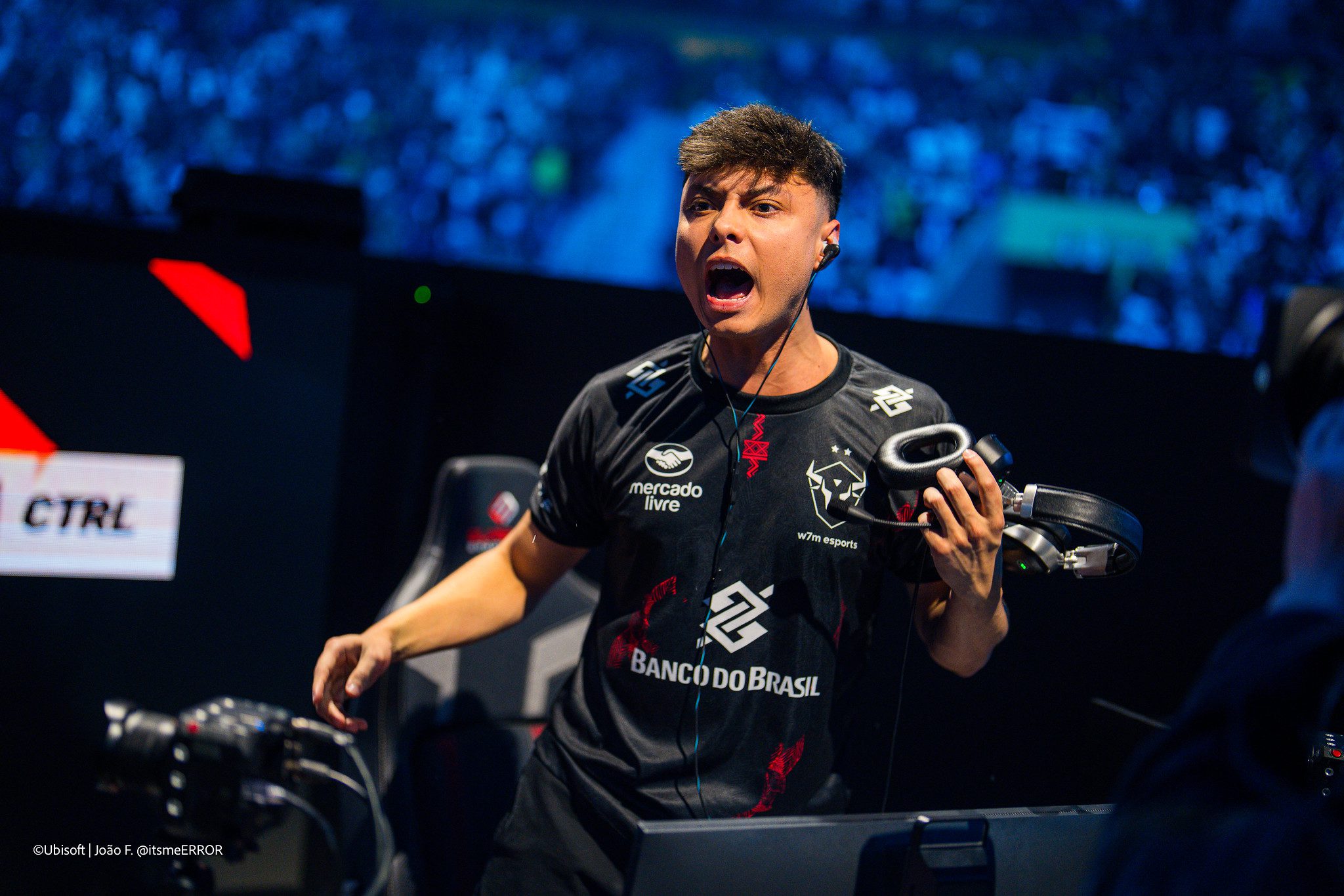 Six Invitational: finalista, Jv92 responde Alem4o: "fala muito e joga ...