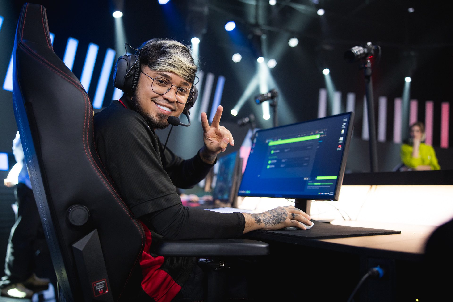 LoL: "admiro muito a coragem dele", diz TitaN sobre BrTT | Game Arena