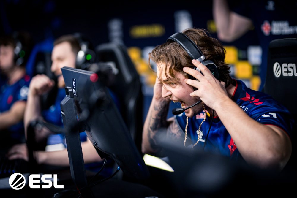 CS2: dev1ce IGL é melhor que o da "super Astralis" de 2018 | Game Arena