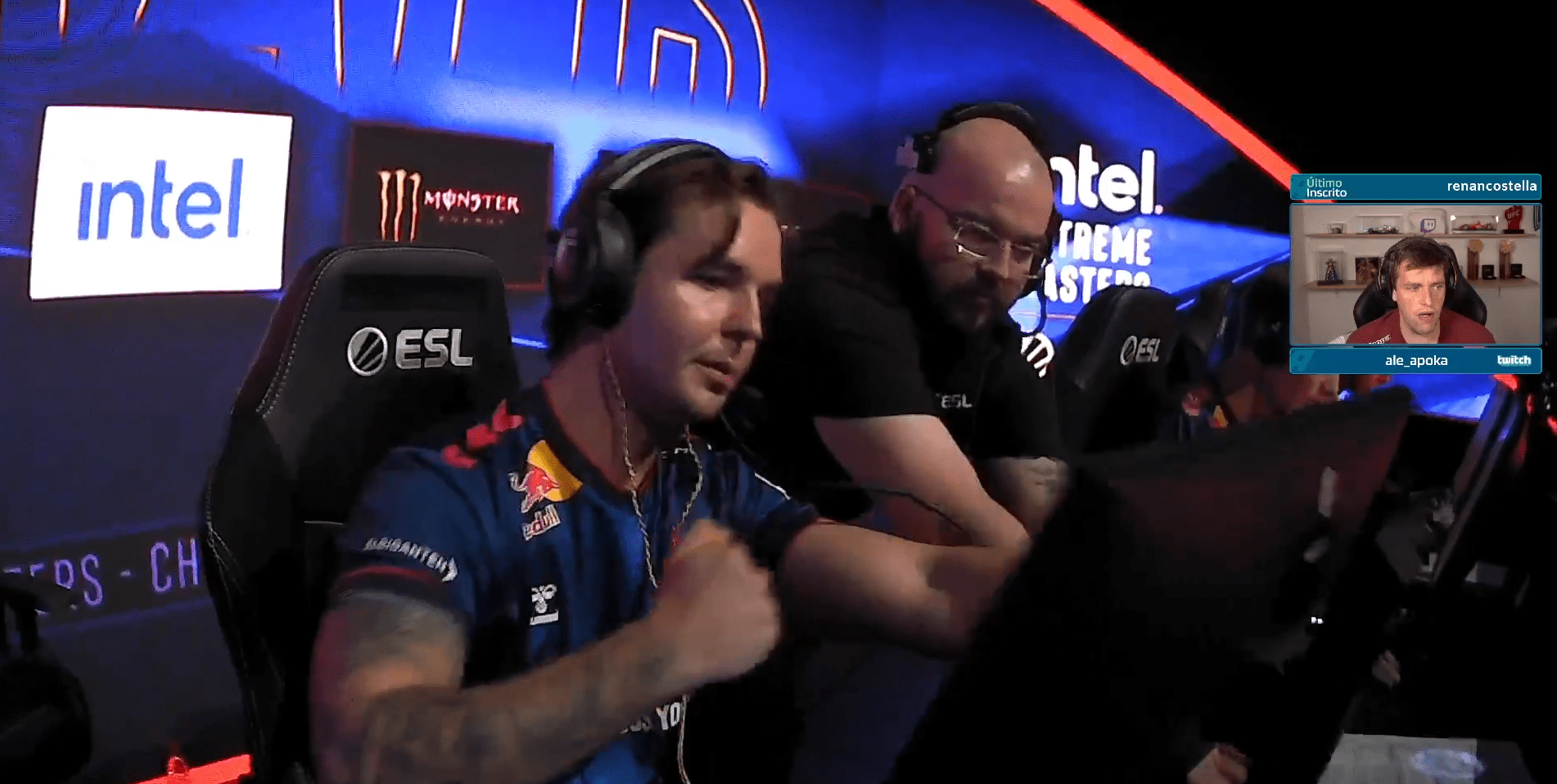 IEM Chengdu 2024: Dev1ce soca monitor após PC travar; veja o vídeo ...