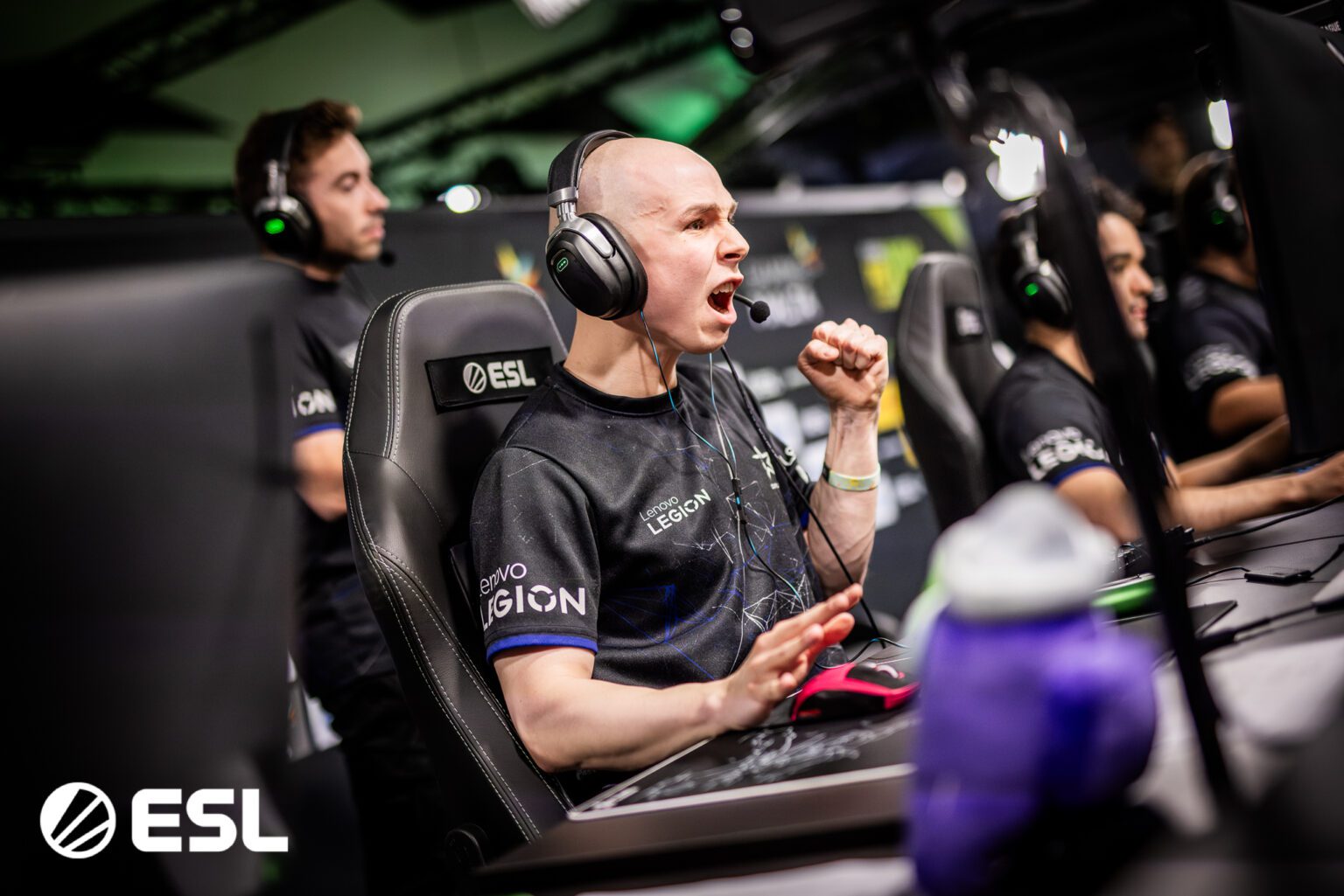 EPL S19: ator pornô manda recado para EliGE: "Buff do careca é real" | Game Arena