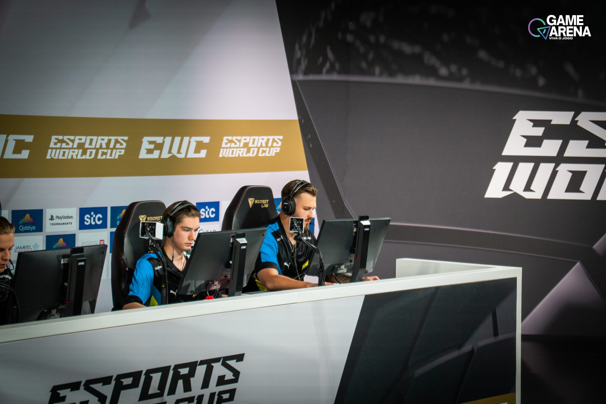 CS2: designer cria troféu virtual do Major para jL, que reclama com a Valve | Game Arena