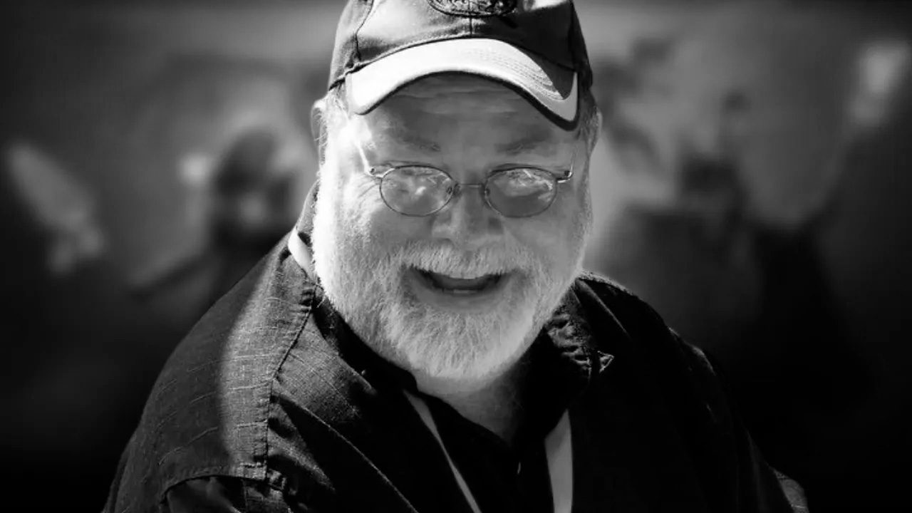 Sam Mowry, homem que deu voz a personagens de Dota e LoL, faleceu aos ...