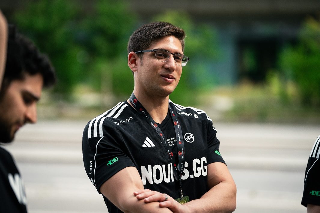 Dota 2: Fly se junta a equipe da AVULUS | Game Arena