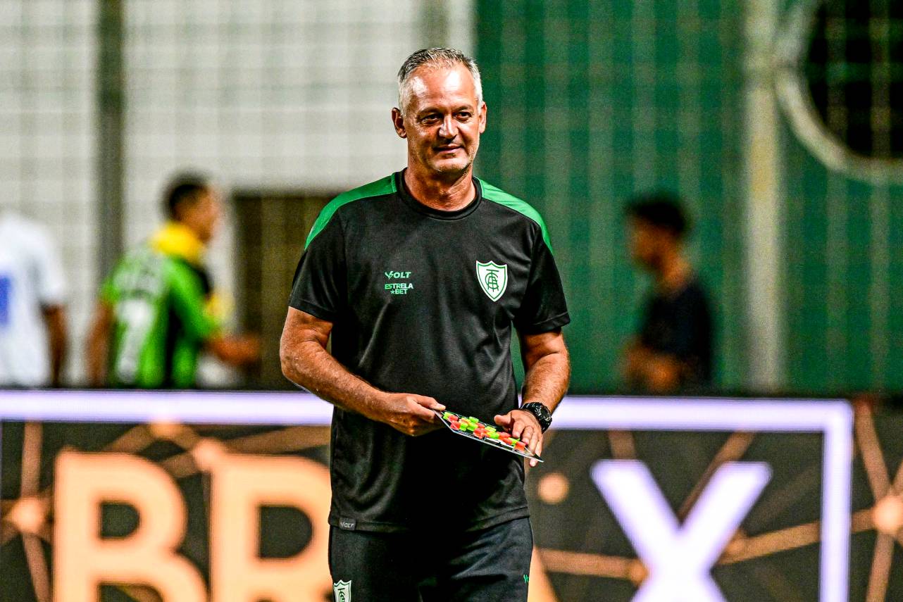 América-MG anuncia demissão de Lisca após derrota para o Ceará e falha ...