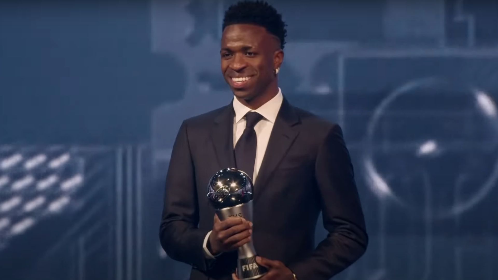 The Best: Vini Jr é eleito o melhor jogador do mundo | Game Arena