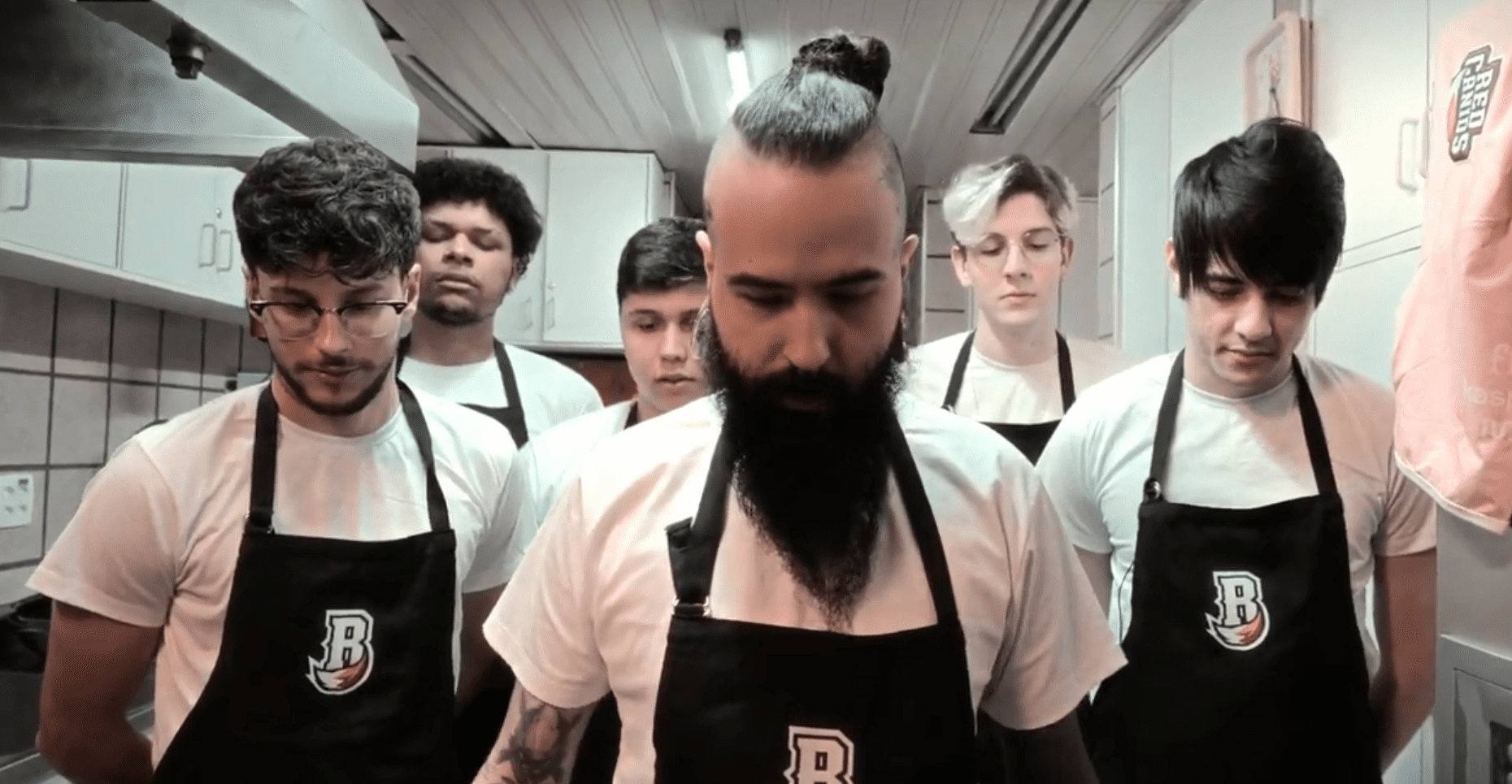 LoL: RED Canids anuncia uniforme de 2025, veja | Game Arena