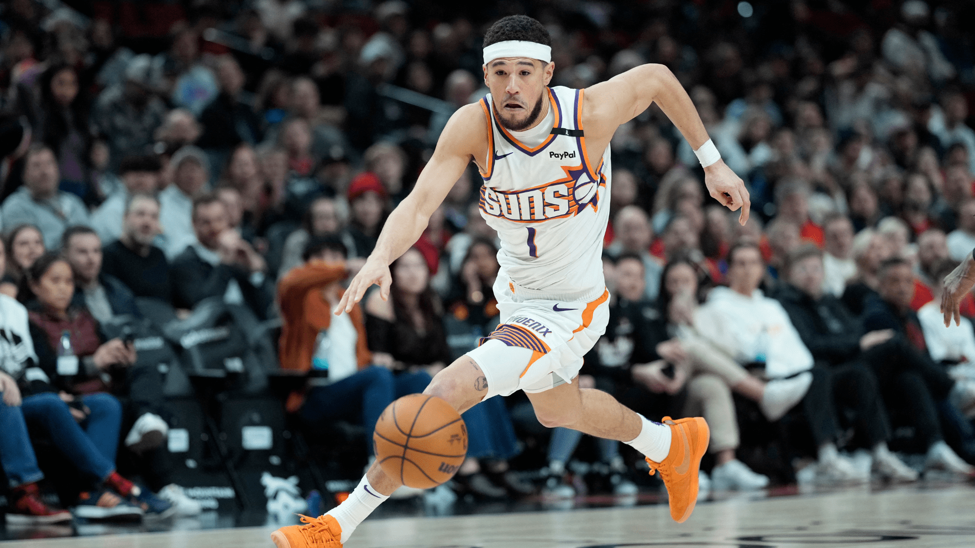 Devin Booker se torna o maior pontuador da história do Phoenix Suns ...