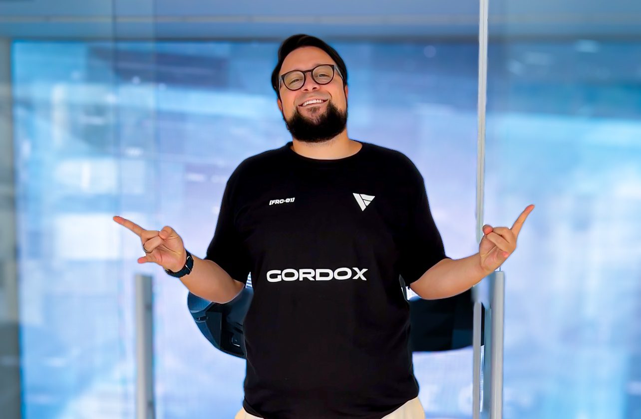 Gordox fecha com a Force One, após 15 anos de Razer | Game Arena