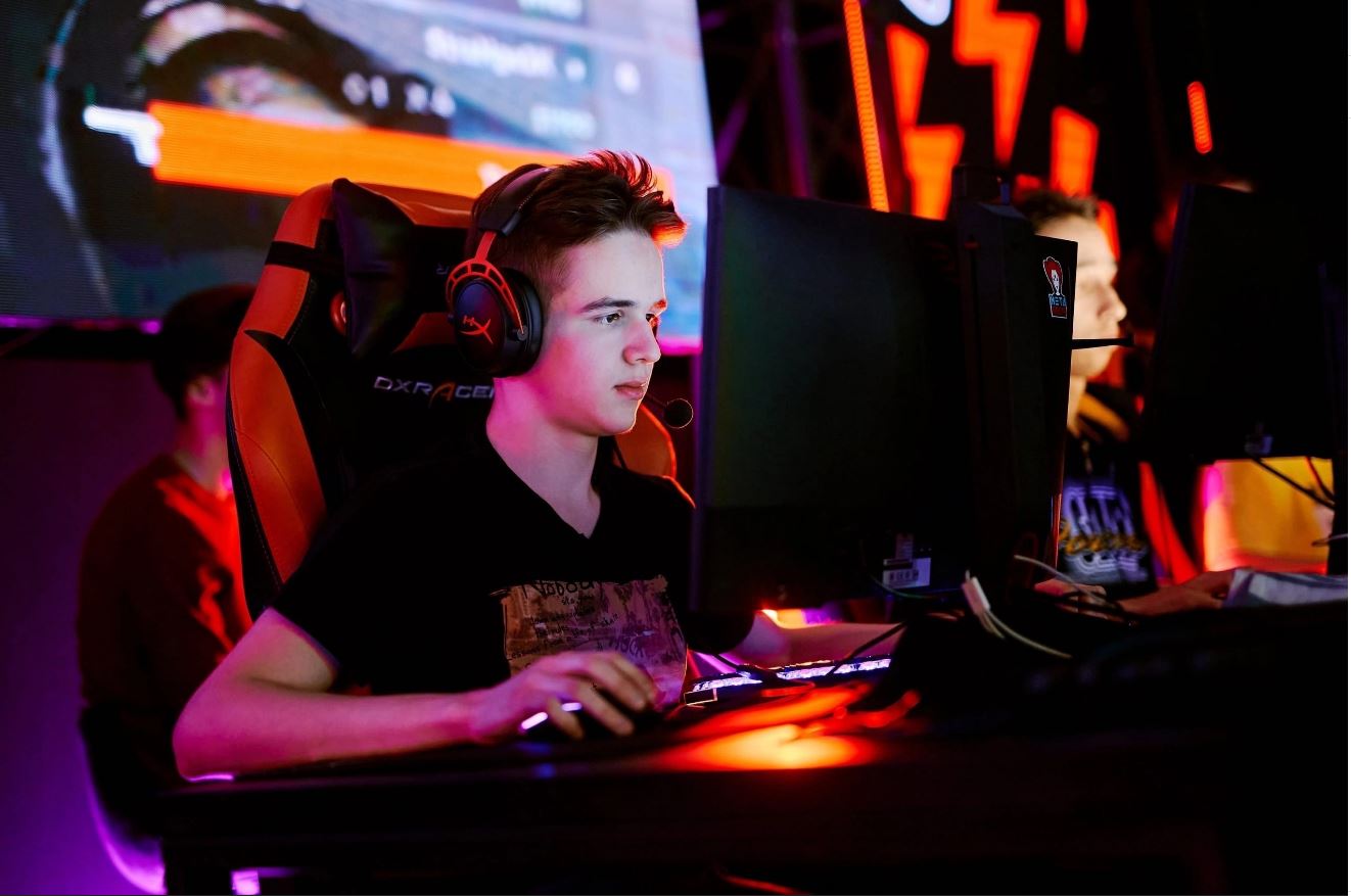 CS2: HEROIC anuncia prodígio que interessou à FURIA | Game Arena