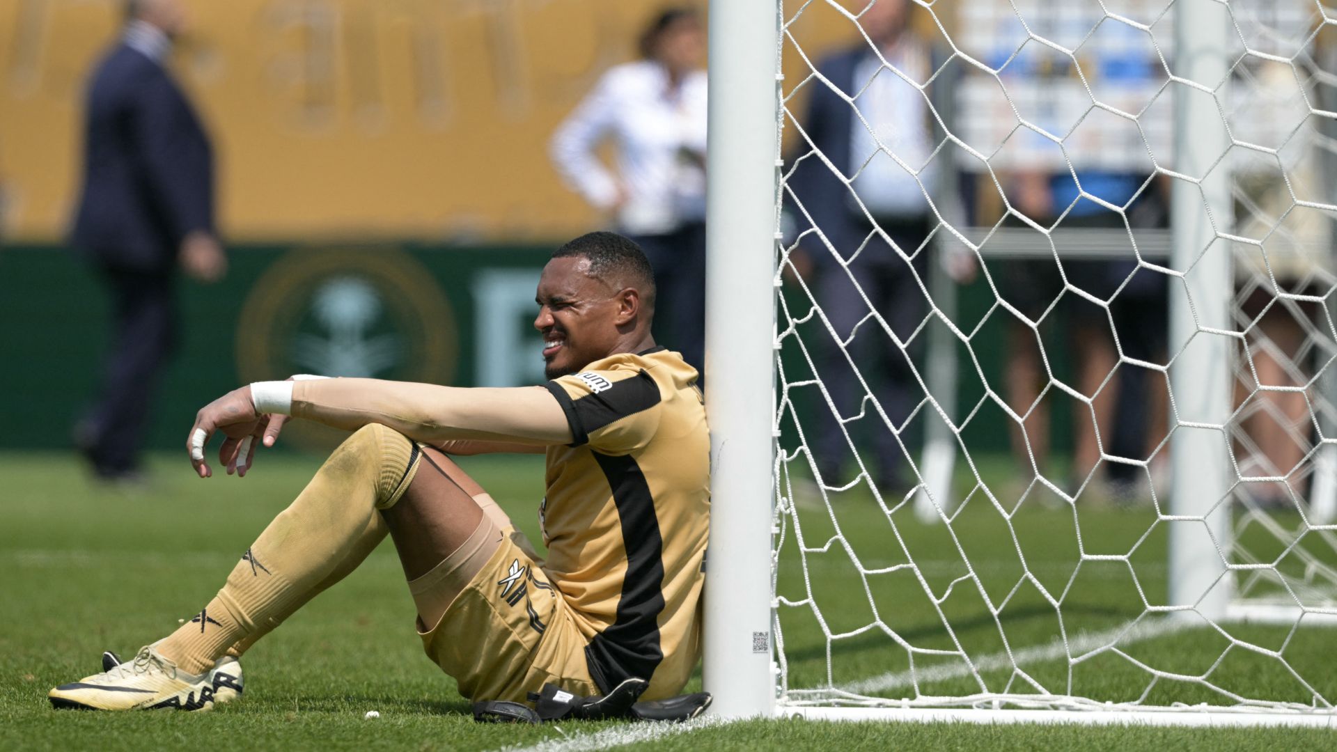 Eleito melhor do jogo, John lamenta eliminação do Botafogo: “Tentamos o ...